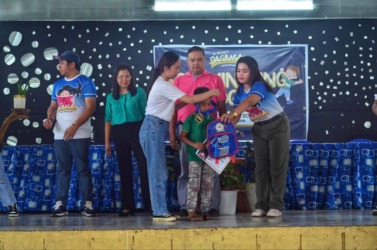 Project Pagbasa isinagawa sa West City Central School